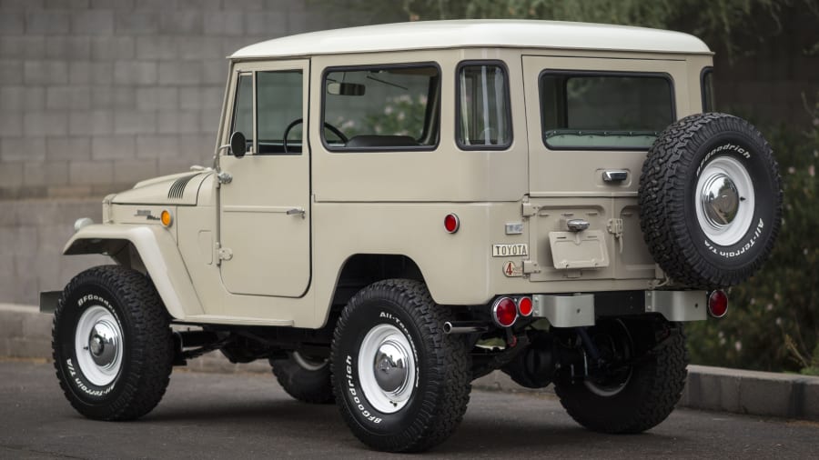 1968 Toyota FJ-40 Land Cruiser at Monterey 2015 as F130 - Mecum Auctions
