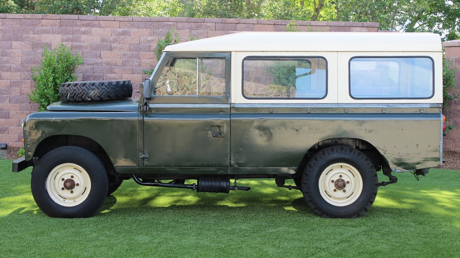 1970 Land Rover Series 2A at Denver 2017 as T95 - Mecum Auctions