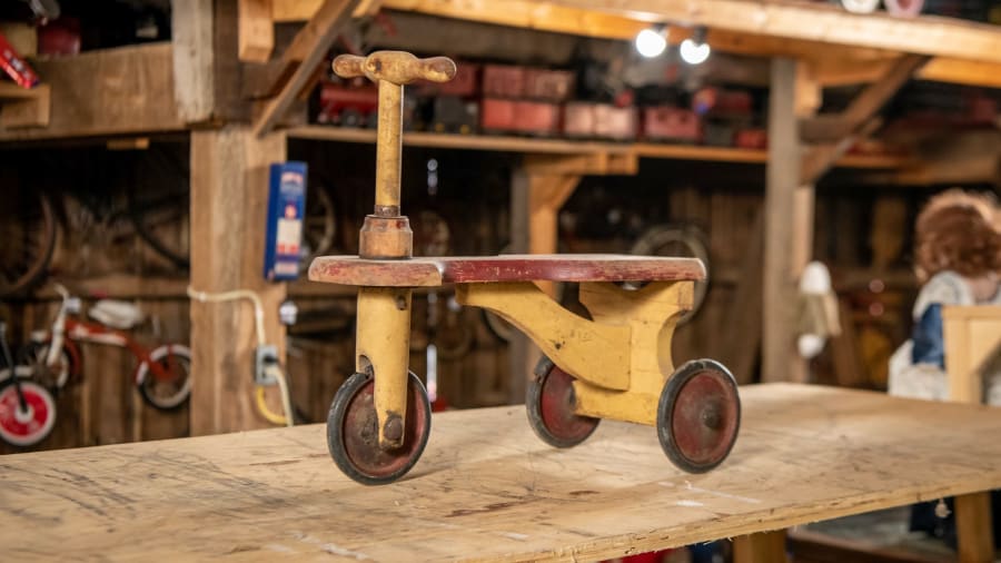Kiddie Kar Children's Ride-On Toy at Elmer's Auto & Toy Museum ...