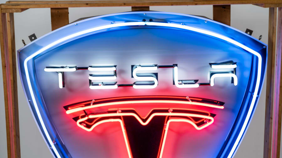 Tesla Neon Sign at Orlando 2022 as Z443 - Mecum Auctions
