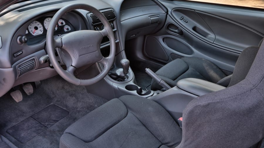 2000 Ford Mustang SVT Cobra R at Kissimmee 2017 as T205 - Mecum Auctions