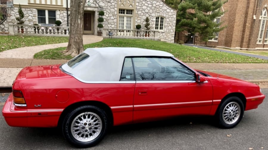 1995 Chrysler Lebaron Convertible at Kissimmee 2022 as J270 - Mecum ...