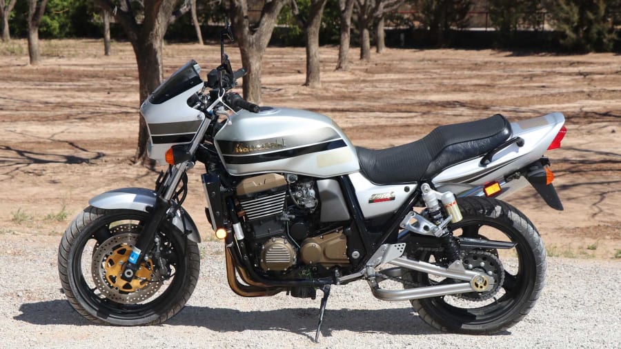 2004 Kawasaki ZRX 1200 R at Houston 2019 as T291 - Mecum Auctions