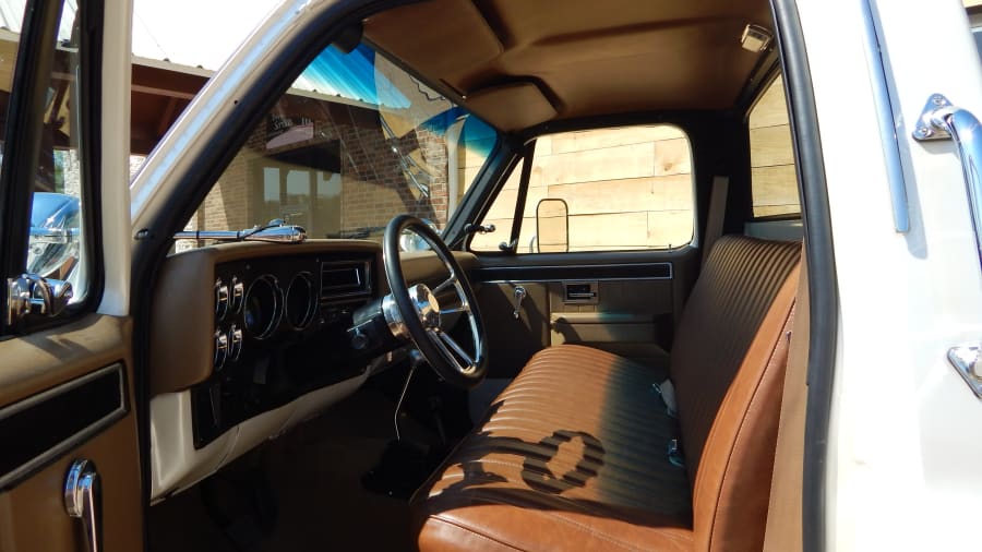 1985 Chevrolet 3100 Pickup at Houston 2021 as F199 - Mecum Auctions