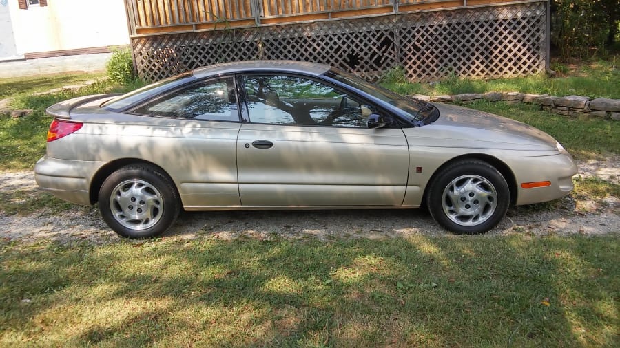 1997 Saturn SC1 at Louisville 2017 as T151 - Mecum Auctions