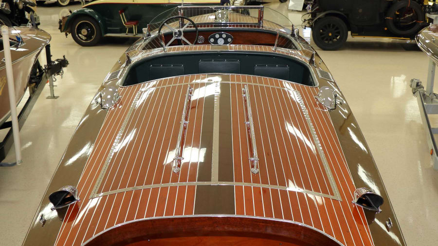 1930 Hacker-Craft 30' Triple Cockpit Edward II at Indy 2020 as L104 - Mecum Auctions