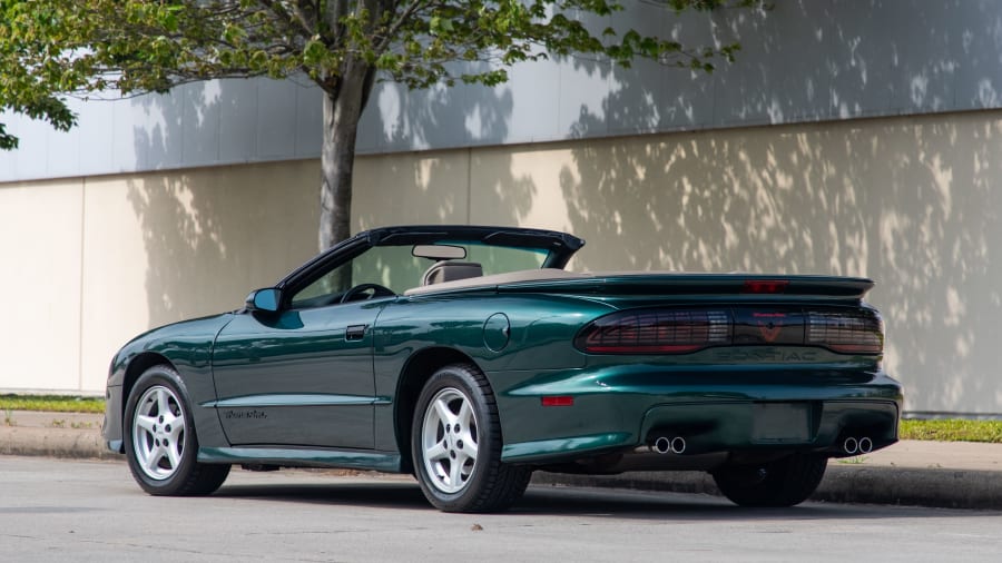 1996 Pontiac Trans Am Convertible at Indy 2021 as G53 - Mecum Auctions