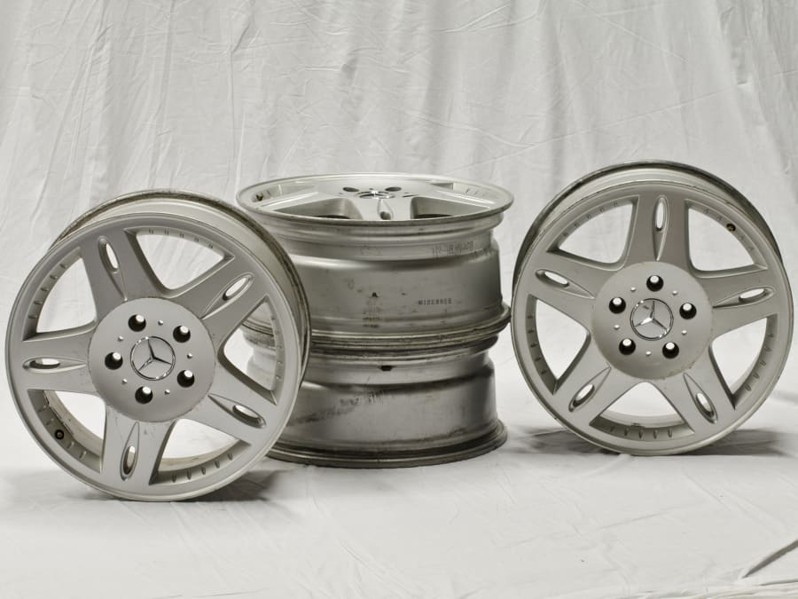 Mercedes-Benz 5 Spoke Wheels at Fran and Ron Green's Verde Classics ...