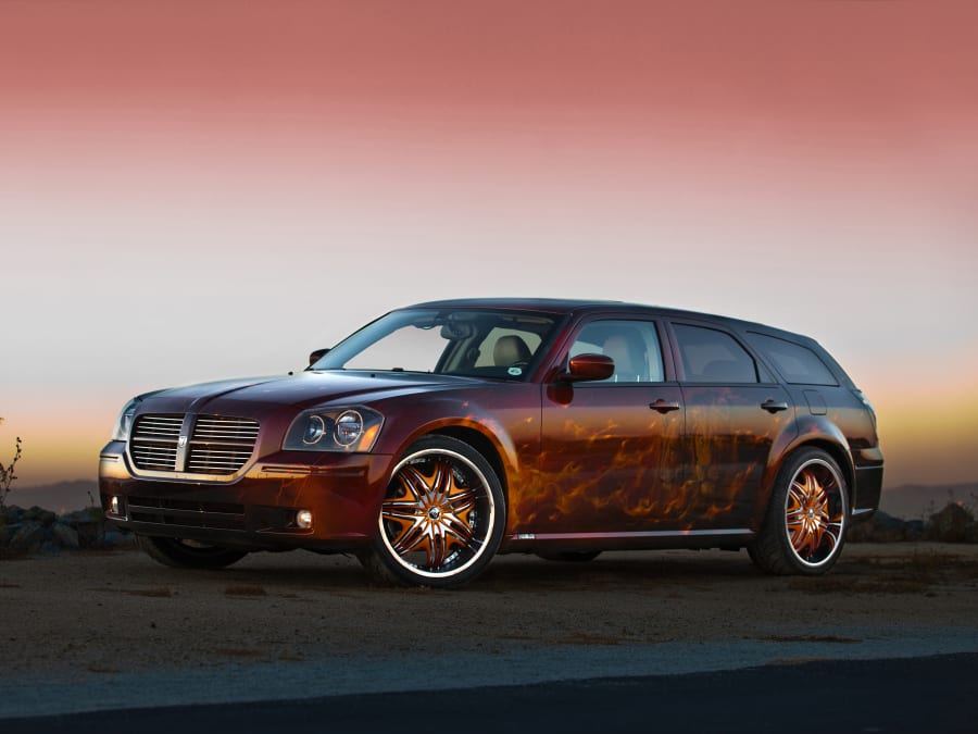 Dodge Magnum Custom