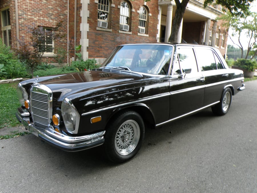 1971 Mercedes-Benz 300SEL at Chicago 2013 as S37 - Mecum Auctions