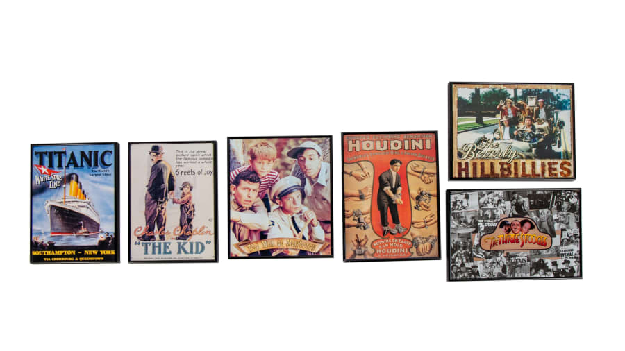 Hollywood Movie Single-Sided Tin Tacker Signs at Chicago 2021 as Z121 ...