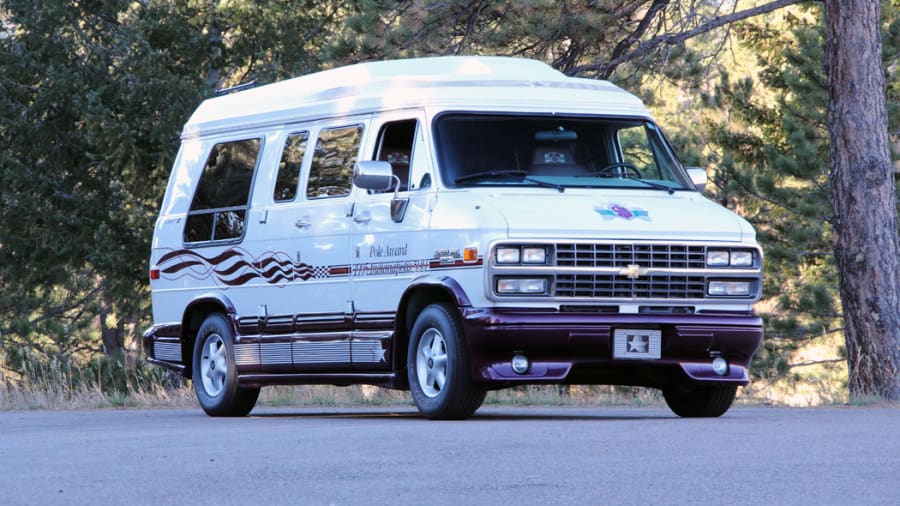 1995 Chevrolet Indy 500 Pole Award Van at Denver 2015 as S122 - Mecum ...