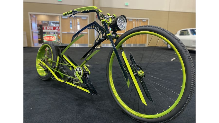 Custom Built Electric Bike for Sale at Auction - Mecum Auctions
