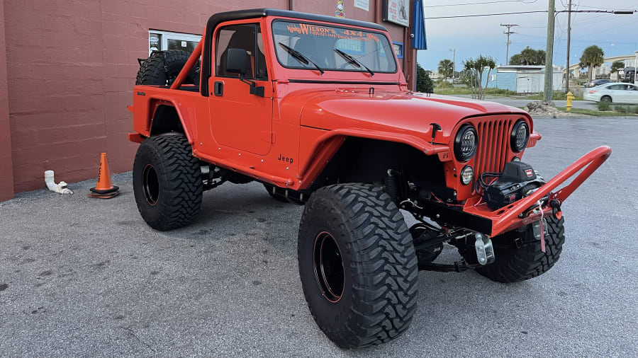 1983 Jeep CJ-8 Scrambler for Sale at Auction - Mecum Auctions