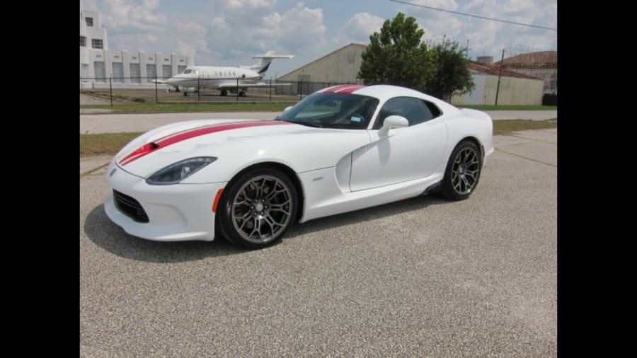2014 Dodge Viper SRT Coupe at Houston 2018 as S142 - Mecum Auctions
