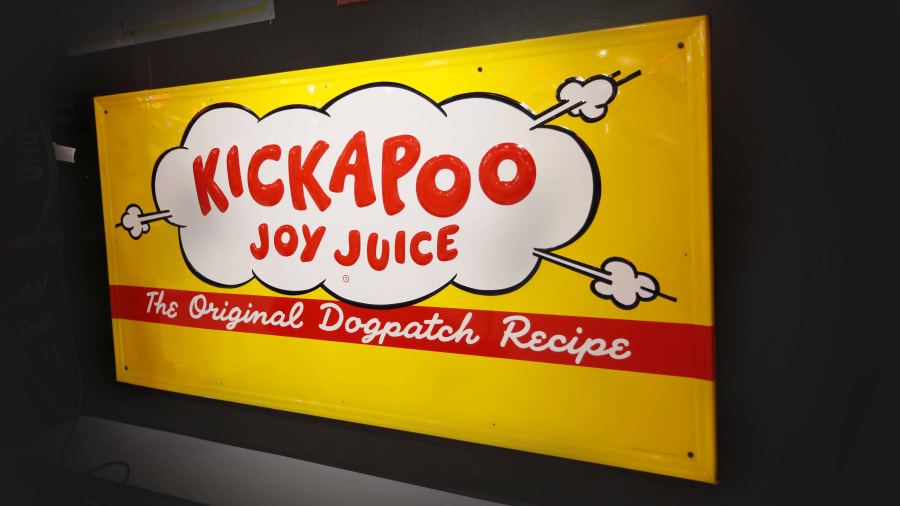 Kickapoo Joy Juice Tin Sign at The Eddie Vannoy Collection 2020 as G533 ...