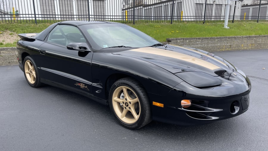 2001 Pontiac Trans Am SLP Firehawk for Sale at Auction - Mecum Auctions