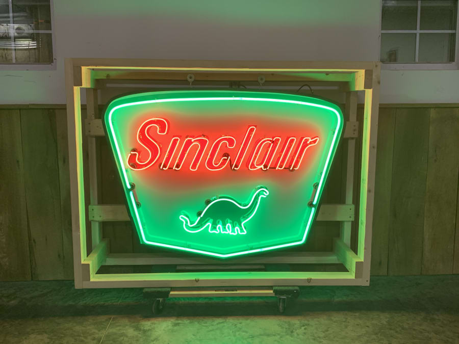 Sinclair Single-Sided Neon Sign for Sale at Auction - Mecum Auctions
