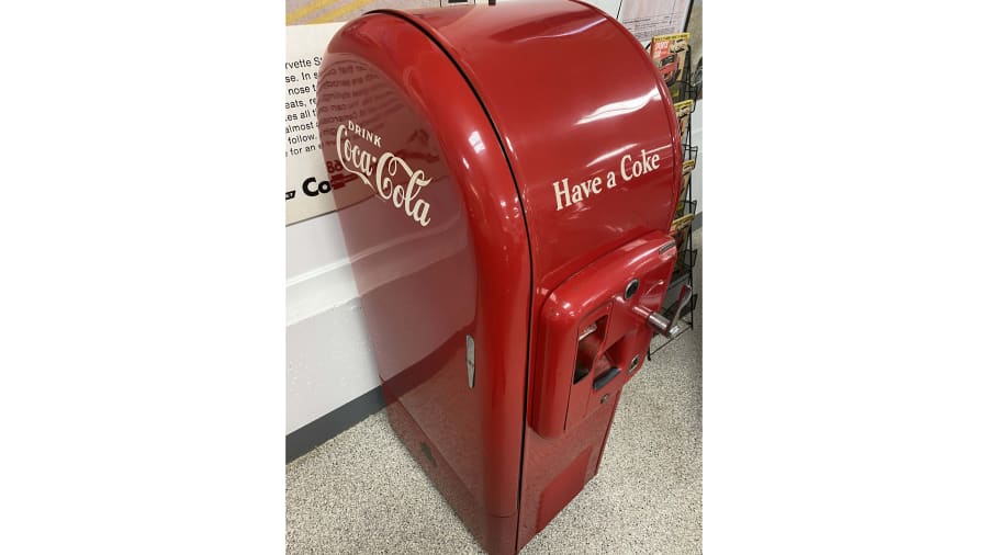 F.l. Jacobs Company Coke Machine for Sale at Auction - Mecum Auctions