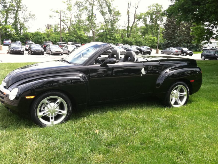 2003 Chevrolet SSR Convertible at Dana Mecum's 25th Original Spring ...