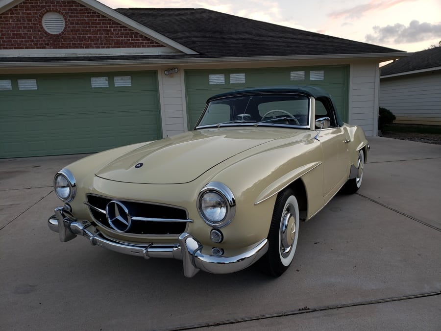 1957 Mercedes-Benz 190SL Roadster at Indy 2020 as S86 - Mecum Auctions