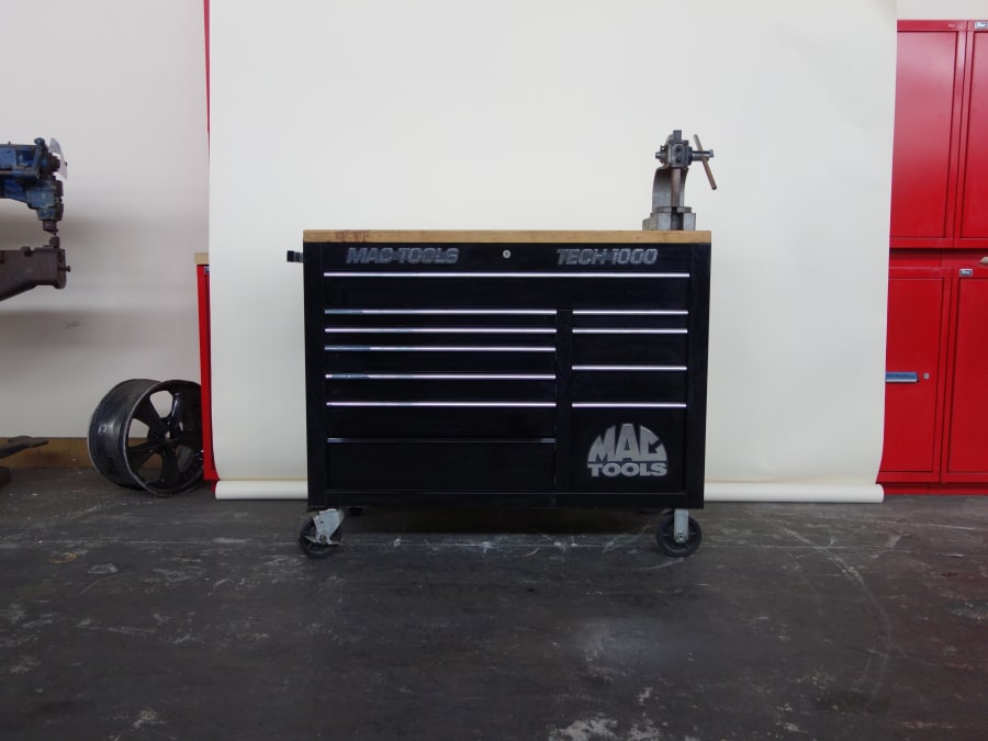 Mac Tools Rolling Tool Box And Work Bench for Sale at Auction - Mecum ...