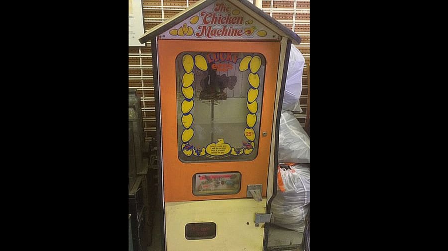 The Chicken Machine Coin Operated Vending Machine for Sale at Auction ...
