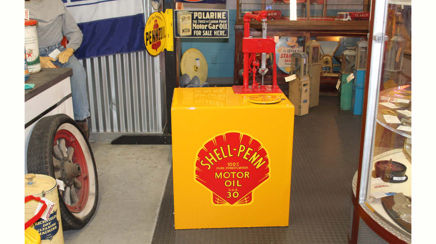 1940's Shell Penn Oil Square Lubester 28x52x20 at Anaheim 2016 as K39 ...