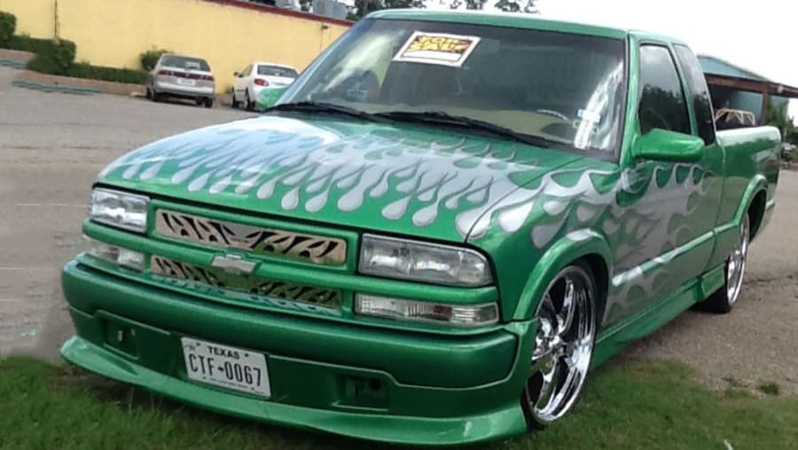 2002 Chevrolet S10 Pickup at Austin 2014 as S2 - Mecum Auctions