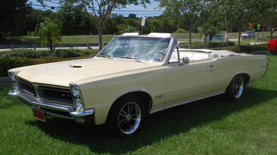 1965 Pontiac Tempest Convertible for Sale at Auction - Mecum Auctions