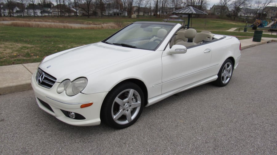 2007 Mercedes-Benz CLK550 Convertible for Sale at Auction - Mecum Auctions