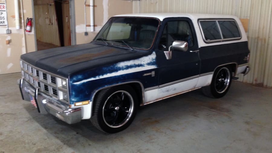 1982 GMC Jimmy at Austin 2015 as F148 - Mecum Auctions