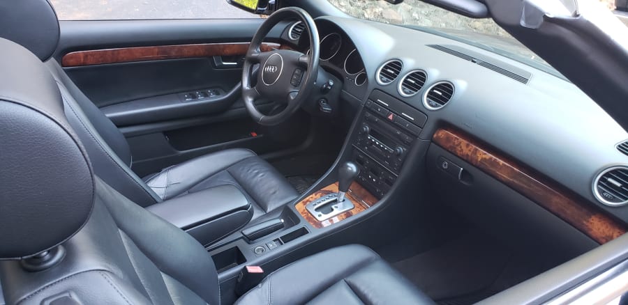 2004 Audi A4 Convertible Interior
