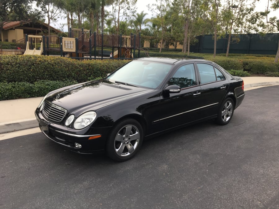 2004 Mercedes-Benz E320 for sale at Phoenix 2019 as U25 - Mecum Auctions