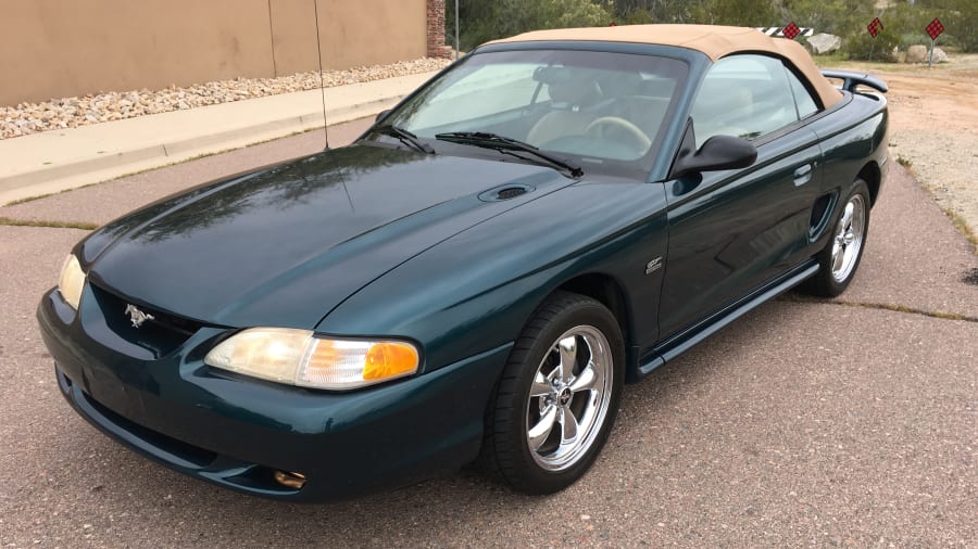 1995 Ford Mustang Convertible for Sale at Auction - Mecum Auctions
