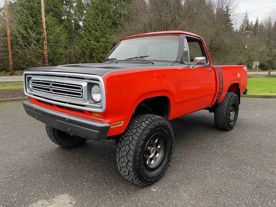 1973 Dodge Power Wagon Pickup at Glendale 2021 as T124 - Mecum Auctions