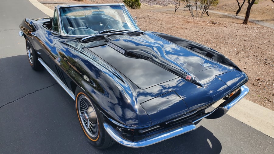 1966 Chevrolet Corvette Convertible at Glendale 2022 as T94 - Mecum ...
