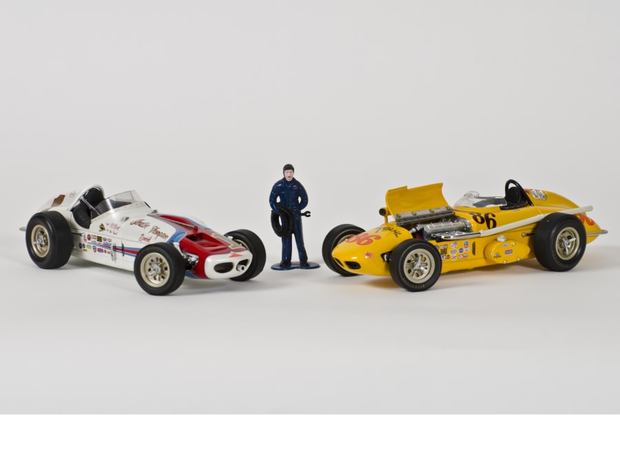 Die Cast Indy Cars for Sale at Auction - Mecum Auctions