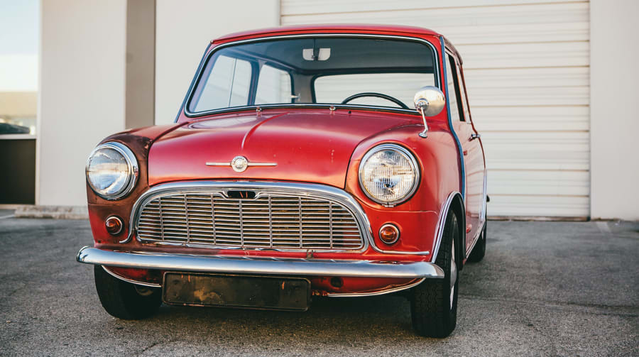 1960 Morris 850 MkI at Monterey 2016 as T93 - Mecum Auctions