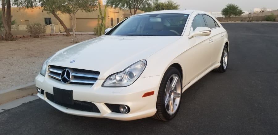 2011 Mercedes-Benz CLS550 at Monterey 2018 as T13 - Mecum Auctions