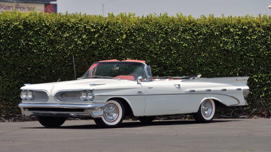 1959 Pontiac Bonneville Convertible at Monterey 2018 as S60 - Mecum ...