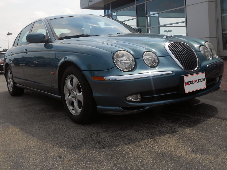 2001 Jaguar S Type Sedan at Chicago 2013 as T45 - Mecum Auctions