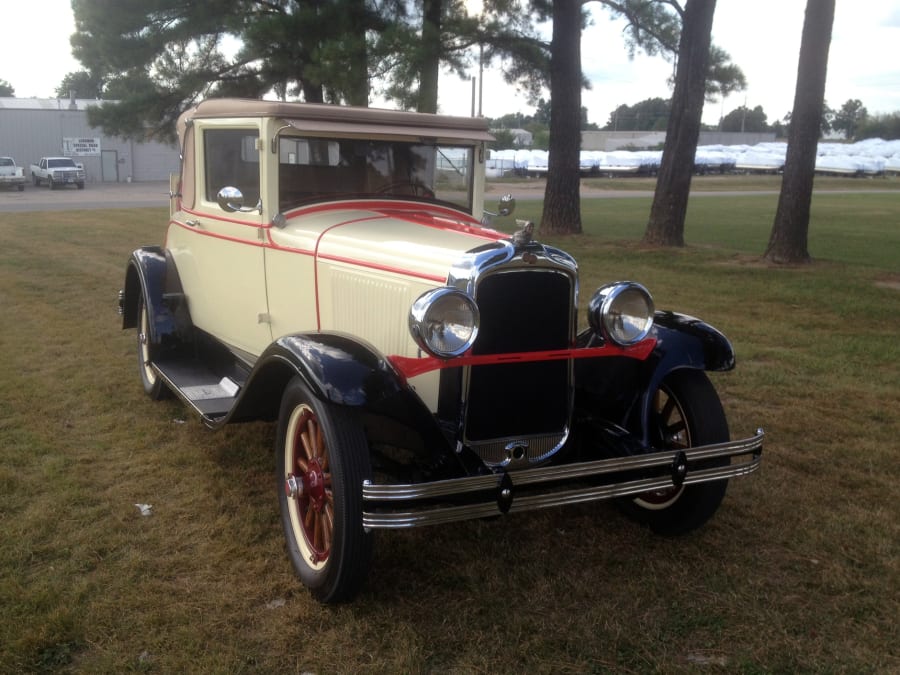1928 Pontiac Landau Coupe at Chicago 2013 as S168.1 - Mecum Auctions