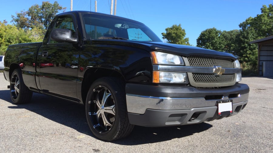 2005 Chevrolet Silverado Pickup at Chicago 2014 as T2 - Mecum Auctions
