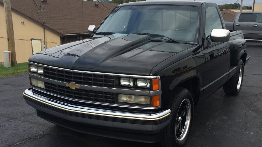 1988 Chevrolet C1500 Pickup at Chicago 2014 as T15 - Mecum Auctions