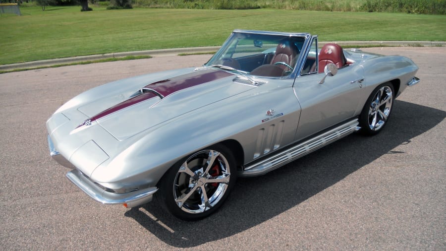 1965 Chevrolet Corvette Resto Mod for Sale at Auction - Mecum Auctions