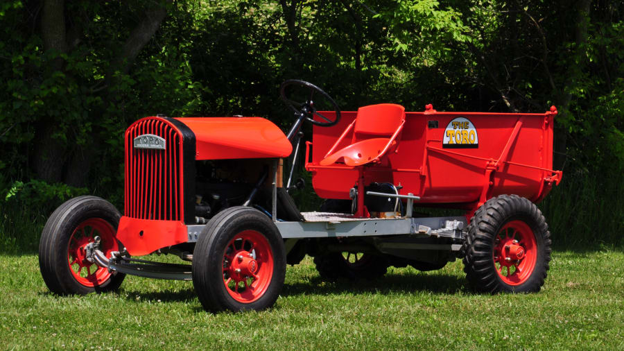 Toro Golf Tractor for Sale at Auction - Mecum Auctions