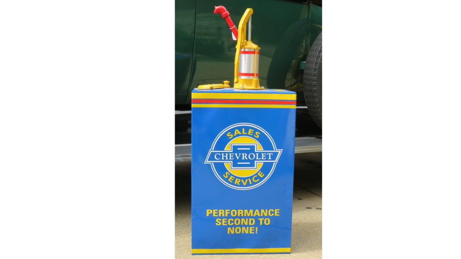 Chevrolet Dealer Oil Lubester 30 Gallon at Chicago 2015 as H20 - Mecum ...