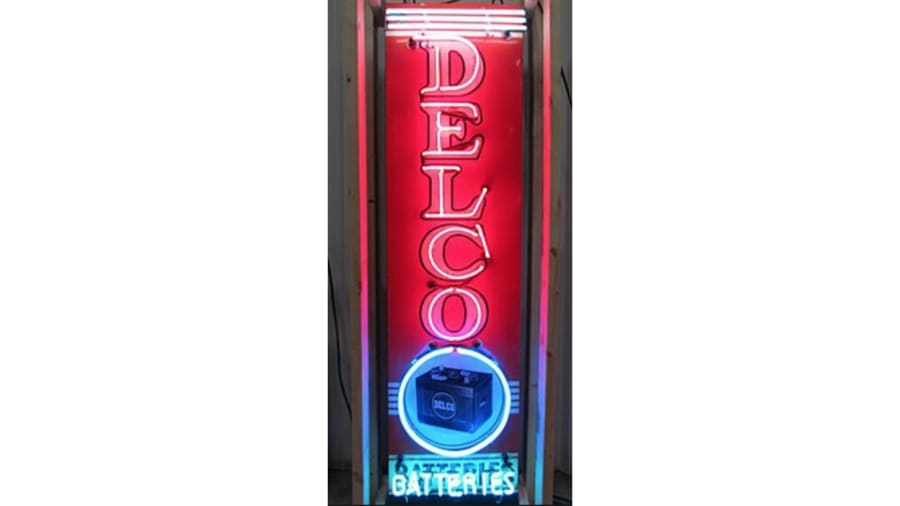 Delco Batteries Vertical Neon Sign SSTN 19x72 at Chicago 2015 as K37 ...
