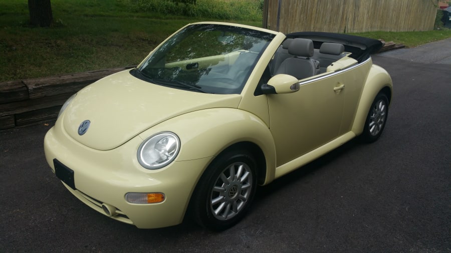 Volkswagen Beetle Yellow Convertible